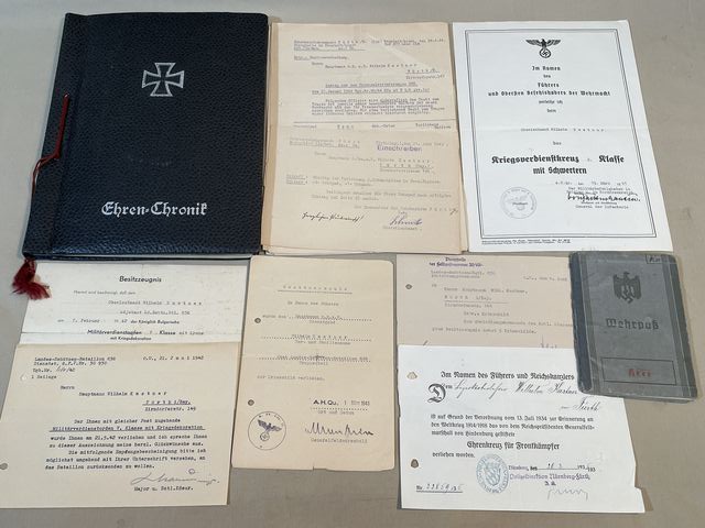 Bunker Militaria: Original WWII German Heer (Army) Officer's Wehrpaß ...