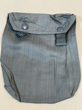 Bunker Militaria: Gas Equipment & Related