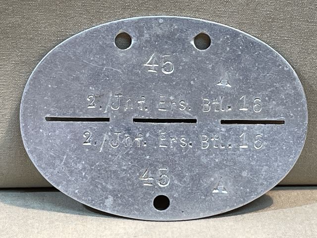 Bunker Militaria: Original WWII German ID Tag (Erkennungsmarke), 2./Inf ...