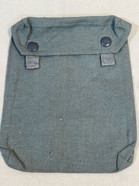 Bunker Militaria: Gas Equipment & Related