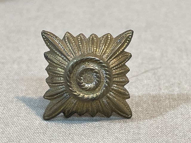 Bunker Militaria: Original WWII German Army Officer's Rank Pip, 16mm
