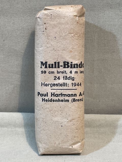Bunker Militaria: Original WWII German 1944 Dated Small Bandage, Mull-Binde