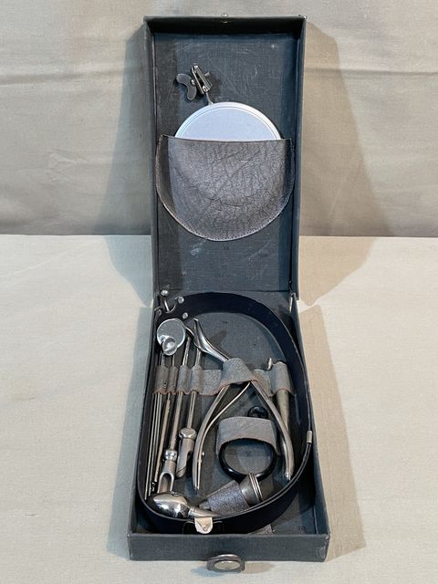 Bunker Militaria: Original WWII German Medical Set, Doctor's Head ...