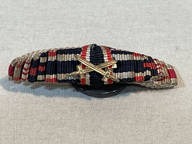 Bunker Militaria: Original WWII German 7-Position Button Hole Ribbon ...