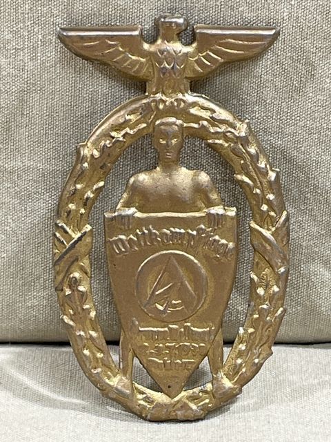 Bunker Militaria: Original Nazi Era German SA Tinnie 1938, Weltkampftage