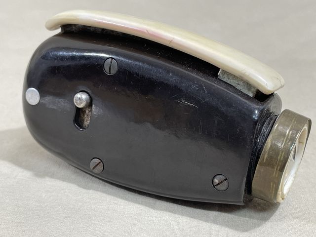 Bunker Militaria: Original WWII German Gyro Flashlight, Brown w/Cream!