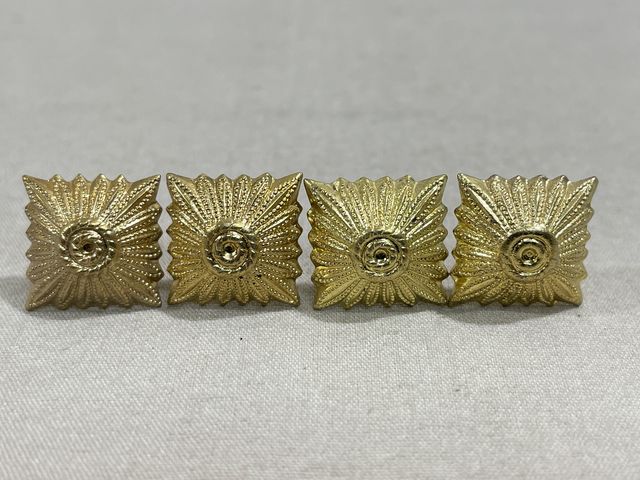 Bunker Militaria: POSTWAR - WWII Type German Rank Pips, Set of 4
