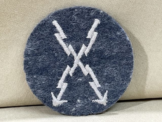 Bunker Militaria: Original WWII German Luftwaffe NCO Air Signals B ...