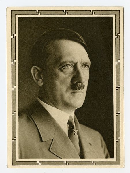 Bunker Militaria: Personality