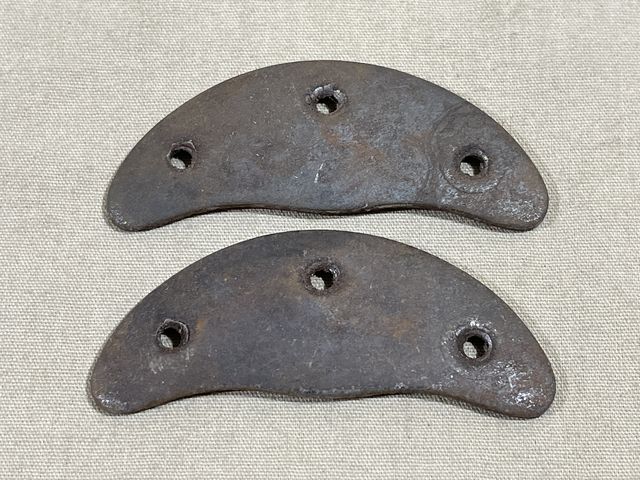Bunker Militaria: Original WWII German Boot Toe Plates, Pair, SIZE 1