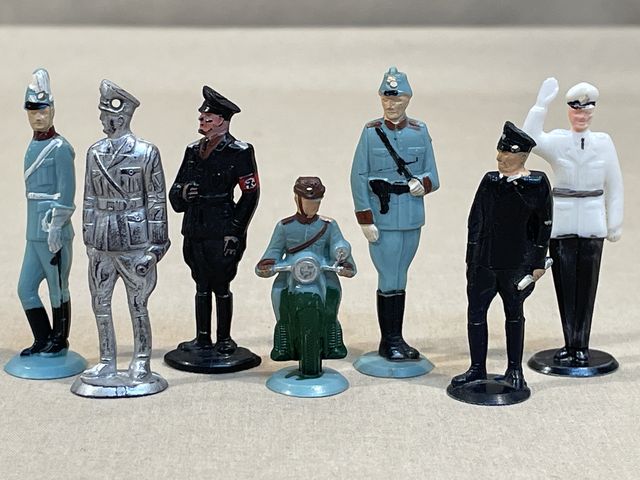 Bunker Militaria: Original Nazi Era German Collection of Plastic Figure ...