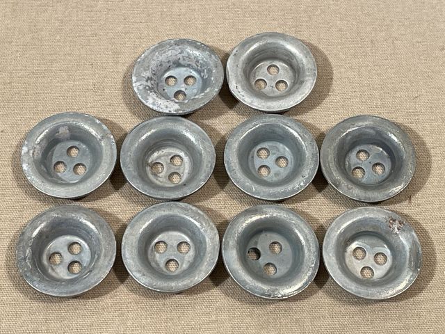Bunker Militaria: Original WWII German Used Zeltbahn Buttons, Set of 10