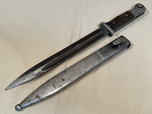 Bunker Militaria: Original WWII German 98K Bayonet and Scabbard, MATCHING