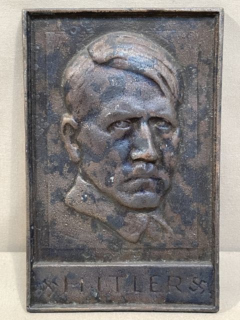 Bunker Militaria: Original EARLY Nazi Era German Small Metal Hitler Plaque