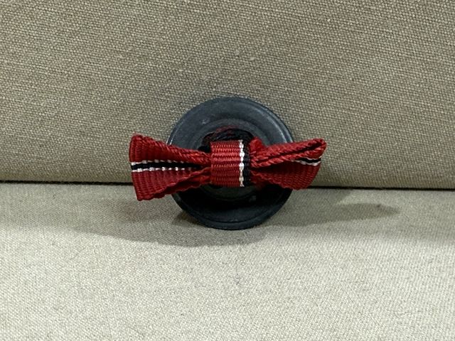 Bunker Militaria: Original WWII German Russian Front Medal Lapel Button Hole Ribbon, UNISSUED