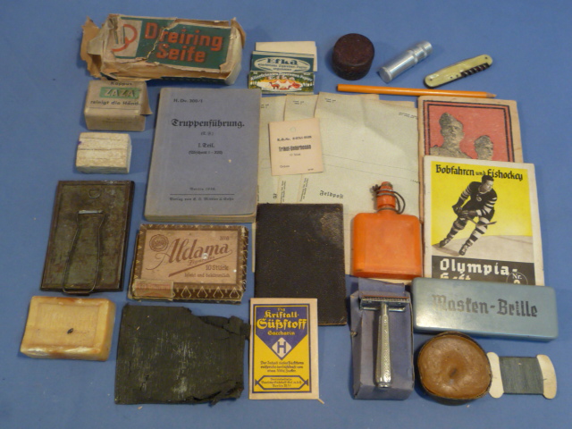 Bunker Militaria: Personal Items